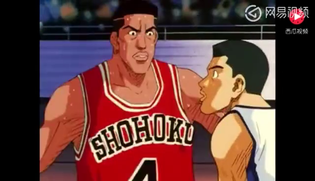 《灌篮高手》樱木花道三连跳，竟把对方手里的球给盖下来了_北京时间