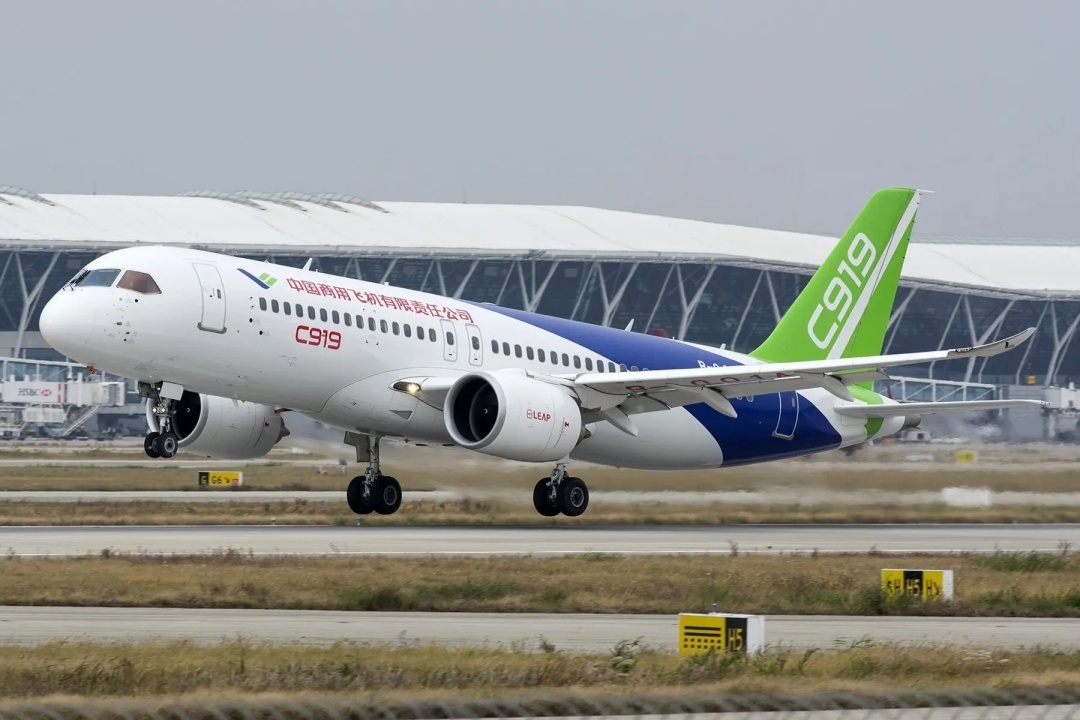 上天入海！C919大飞机、吉祥鸟、国信1号……一批大国重器即将上岗→_北京时间