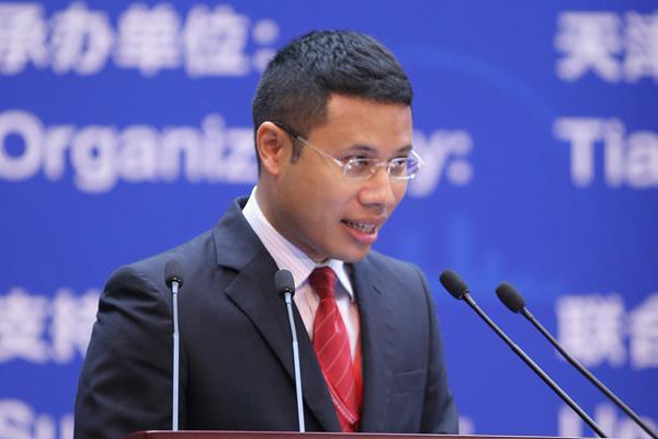 新加坡再遣返两外籍女佣:自我激进化 欲加入IS