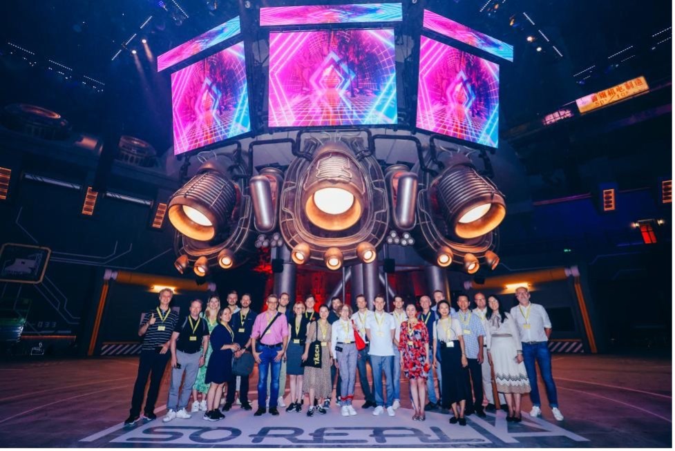 首钢一高炉华丽变身！SoReal科幻乐园春节向公众开放_北京时间