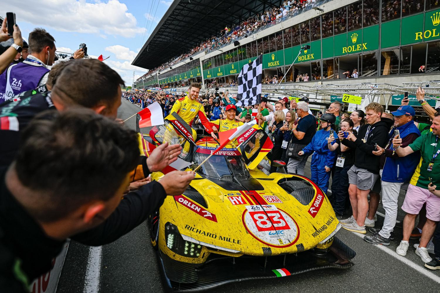 法拉利车组夺勒芒24小时耐力赛冠军 中国车手叶一飞创造历史_北京时间